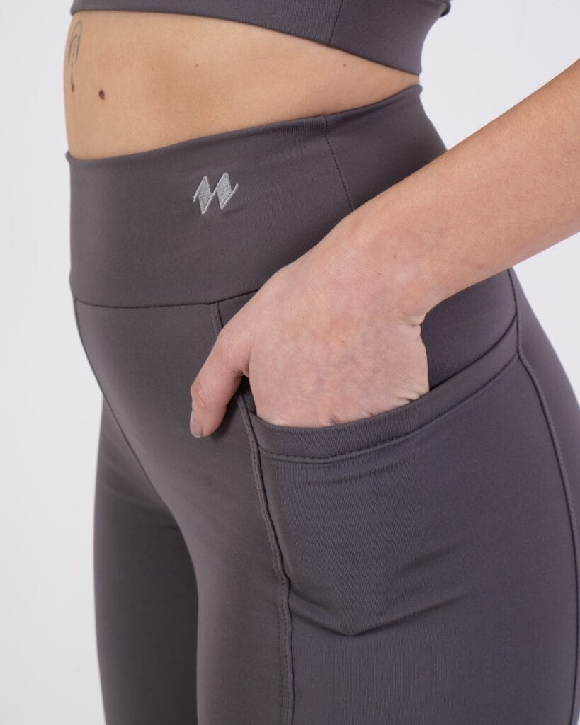 CALZA Essential Lisa – Gris Acero